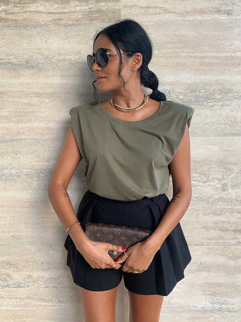 @alpa.rama in our Jaymes muscle tee.